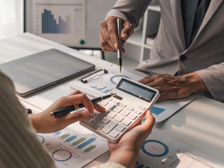 Accounting VS Finance: Which Career Path is Right for You? - MANCOSA